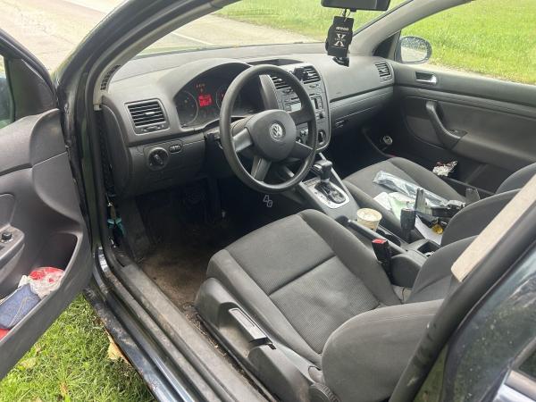 Volkswagen Golf 2005 in Varena, with an engine capacity of 1.90 L and mileage of 314 thousand km for 550 €, photo 7 on AUTOMOTO.COM.LV