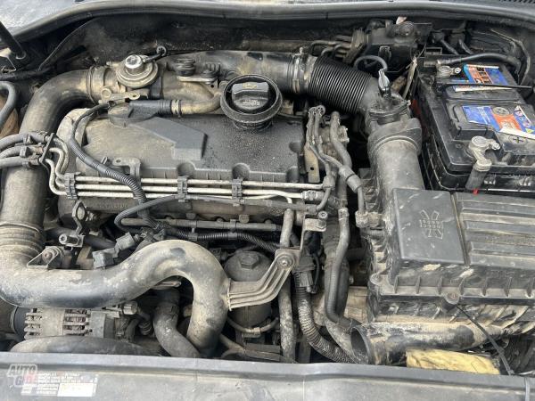 Volkswagen Golf 2005 in Varena, with an engine capacity of 1.90 L and mileage of 314 thousand km for 540 €, photo 9 on AUTOMOTO.COM.LV
