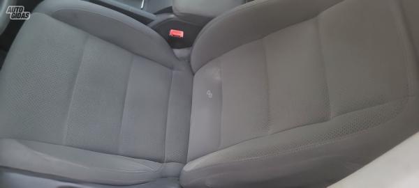 Volkswagen Golf 2005 in Kretinga, with an engine capacity of 1.90 L and mileage of 253 thousand km for 2450 €, photo 10 on AUTOMOTO.COM.LV