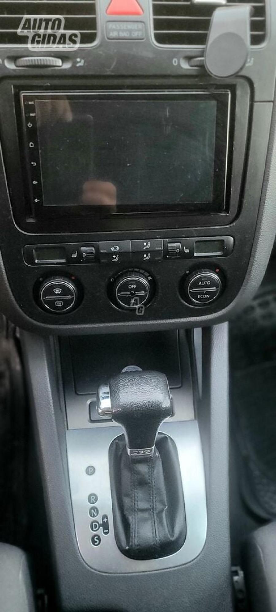 Volkswagen Golf 2005 in Kretinga, with an engine capacity of 1.90 L and mileage of 253 thousand km for 2450 €, photo 13 on AUTOMOTO.COM.LV