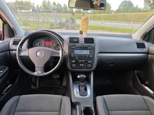 Volkswagen Golf 2005 in Vilnius, with an engine capacity of 1.60 L and mileage of 244 thousand km for 870 €, photo 11 on AUTOMOTO.COM.LV