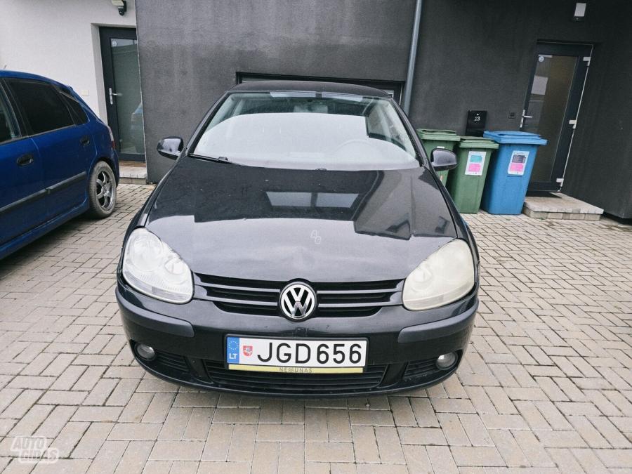 Volkswagen Golf 2005 in Kaunas, with an engine capacity of 1.90 L and mileage of 360 thousand km for 600 €, photo 3 on AUTOMOTO.COM.LV