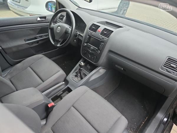 Volkswagen Golf 2005 in Kaunas, with an engine capacity of 1.90 L and mileage of 360 thousand km for 550 €, photo 7 on AUTOMOTO.COM.LV