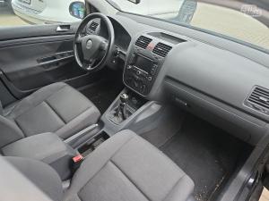 Volkswagen Golf 2005 in Kaunas, with an engine capacity of 1.90 L and mileage of 360 thousand km for 600 €, photo 7 on AUTOMOTO.COM.LV
