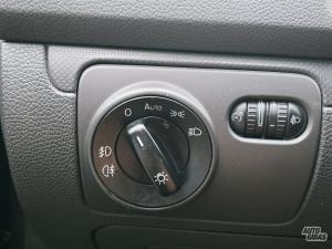 Volkswagen Golf 2005 in Kaunas, with an engine capacity of 1.90 L and mileage of 360 thousand km for 600 €, photo 11 on AUTOMOTO.COM.LV