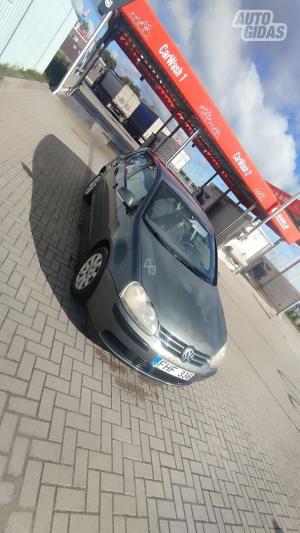 Volkswagen Golf 2005 Joniškis, ar dzinēja tilpumu 1.90 L un nobraukumu 500 tūkst. km par 600 €, foto 5 vietnē AUTOMOTO.COM.LV