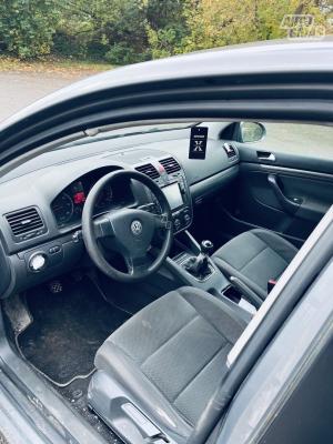 Volkswagen Golf 2005 in Panevezys, with an engine capacity of 1.90 L and mileage of 442 thousand km for 1000 €, photo 5 on AUTOMOTO.COM.LV