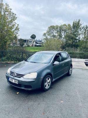 Volkswagen Golf 2005 in Panevezys, with an engine capacity of 1.90 L and mileage of 442 thousand km for 1000 €, photo 7 on AUTOMOTO.COM.LV