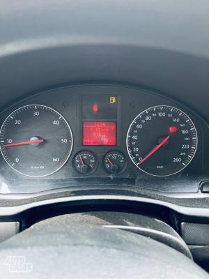 Volkswagen Golf 2005 in Panevezys, with an engine capacity of 1.90 L and mileage of 442 thousand km for 1000 €, photo 11 on AUTOMOTO.COM.LV