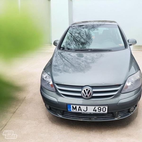 Volkswagen Golf 2006 in Kaunas, with an engine capacity of 2.00 L and mileage of 294 thousand km for 2700 €, photo 1 on AUTOMOTO.COM.LV