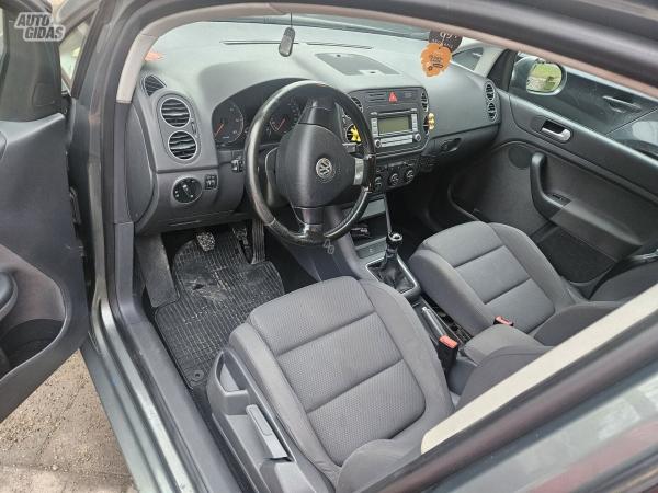 Volkswagen Golf 2006 in Kaunas, with an engine capacity of 2.00 L and mileage of 294 thousand km for 2700 €, photo 5 on AUTOMOTO.COM.LV