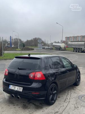 Volkswagen Golf 2006 Klaipėda, ar dzinēja tilpumu 1.90 L un nobraukumu 290 tūkst. km par 1700 €, foto 2 vietnē AUTOMOTO.COM.LV