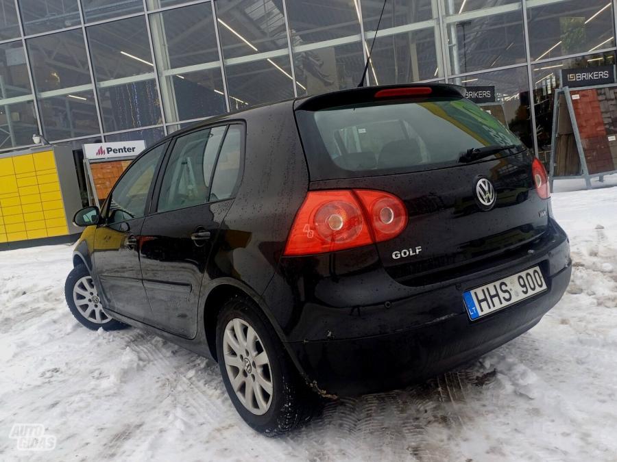 Volkswagen Golf 2006 Kauņa, ar dzinēja tilpumu 1.90 L un nobraukumu 302 tūkst. km par 2350 €, foto 4 vietnē AUTOMOTO.COM.LV