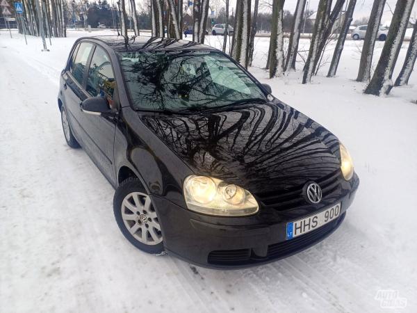 Volkswagen Golf 2006 in Kaunas, with an engine capacity of 1.90 L and mileage of 305 thousand km for 2350 €, photo 2 on AUTOMOTO.COM.LV