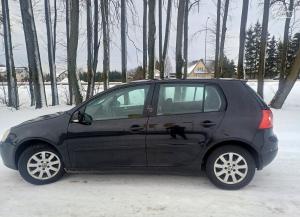 Volkswagen Golf 2006 Kauņa, ar dzinēja tilpumu 1.90 L un nobraukumu 305 tūkst. km par 2350 €, foto 9 vietnē AUTOMOTO.COM.LV