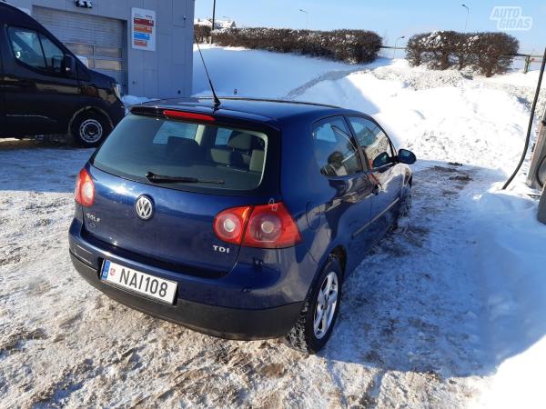 Volkswagen Golf 2006 in Vilnius, with an engine capacity of 1.90 L and mileage of 3245 thousand km for 1350 €, photo 8 on AUTOMOTO.COM.LV