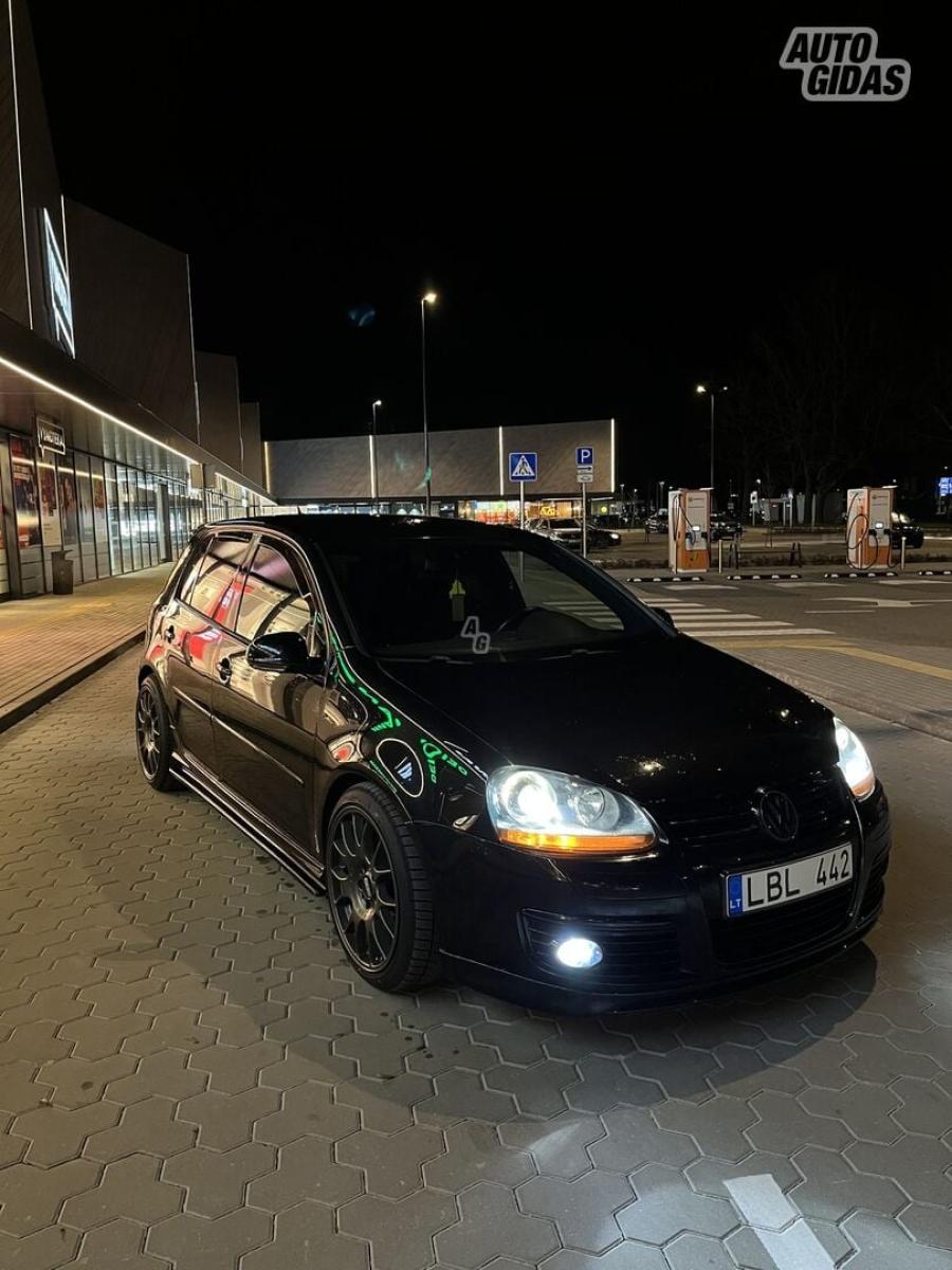 Volkswagen Golf 2006 Panevēža, ar dzinēja tilpumu 1.40 L un nobraukumu 327 tūkst. km par 4000 €, foto 1 vietnē AUTOMOTO.COM.LV