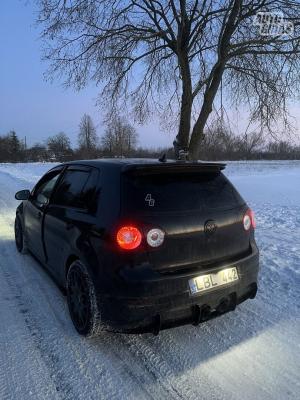 Volkswagen Golf 2006 Panevēža, ar dzinēja tilpumu 1.40 L un nobraukumu 327 tūkst. km par 4000 €, foto 4 vietnē AUTOMOTO.COM.LV