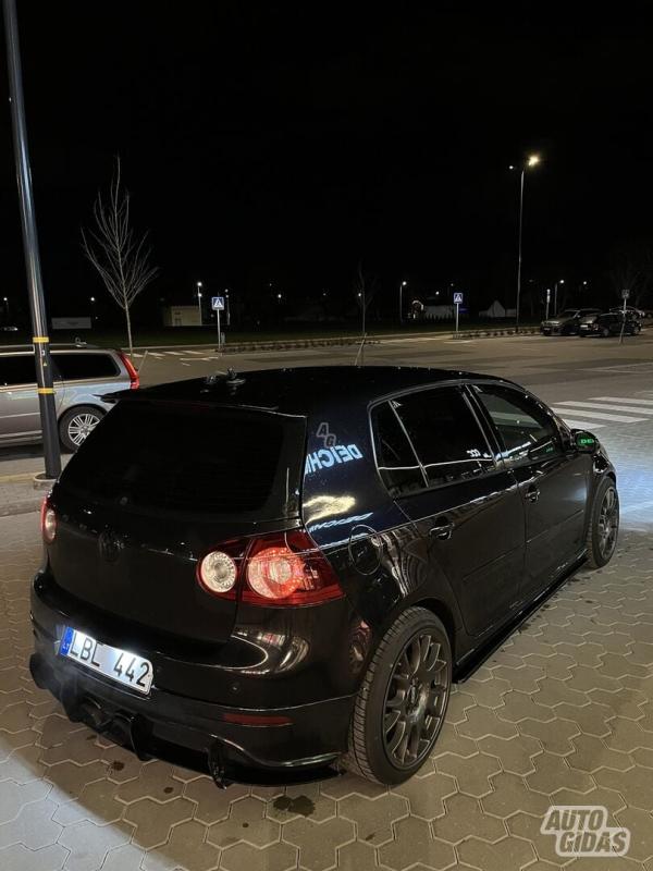 Volkswagen Golf 2006 Panevēža, ar dzinēja tilpumu 1.40 L un nobraukumu 327 tūkst. km par 4000 €, foto 5 vietnē AUTOMOTO.COM.LV
