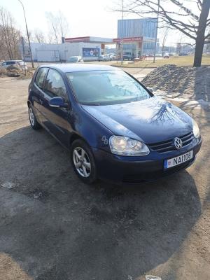 Volkswagen Golf 2006 in Vilnius, with an engine capacity of 1.90 L and mileage of 343 thousand km for 950 €, photo 2 on AUTOMOTO.COM.LV