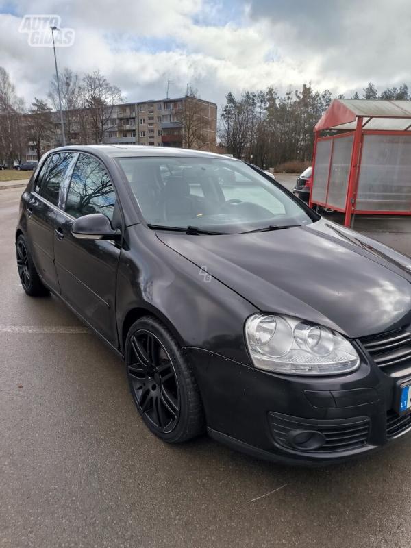 Volkswagen Golf 2006 Kauņa, ar dzinēja tilpumu 2.00 L un nobraukumu 300 tūkst. km par 1000 €, foto 3 vietnē AUTOMOTO.COM.LV