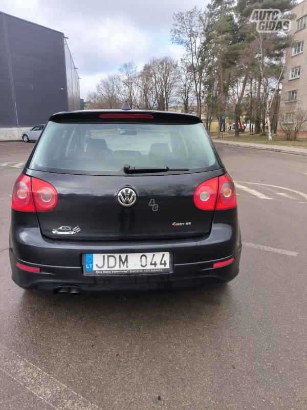 Volkswagen Golf 2006 Kauņa, ar dzinēja tilpumu 2.00 L un nobraukumu 300 tūkst. km par 1000 €, foto 5 vietnē AUTOMOTO.COM.LV