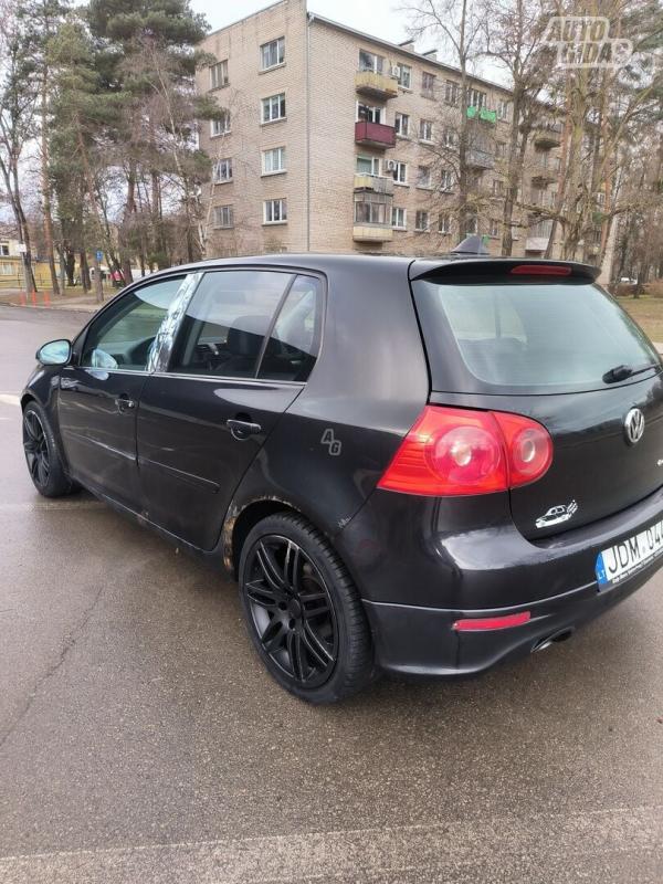 Volkswagen Golf 2006 Kauņa, ar dzinēja tilpumu 2.00 L un nobraukumu 300 tūkst. km par 1000 €, foto 6 vietnē AUTOMOTO.COM.LV