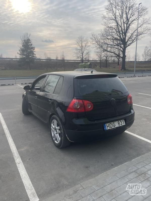 Volkswagen Golf 2006 in Kaunas, with an engine capacity of 1.90 L and mileage of 400 thousand km for 750 €, photo 4 on AUTOMOTO.COM.LV