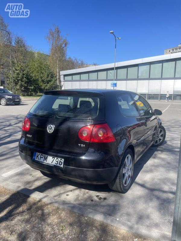 Volkswagen Golf 2006 Kauņa, ar dzinēja tilpumu 1.90 L un nobraukumu 300 tūkst. km par 1100 €, foto 3 vietnē AUTOMOTO.COM.LV