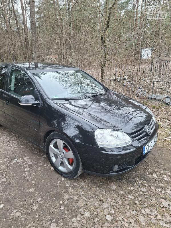 Volkswagen Golf 2006 in Vilnius, with an engine capacity of 1.90 L and mileage of 360 thousand km for 2100 €, photo 2 on AUTOMOTO.COM.LV