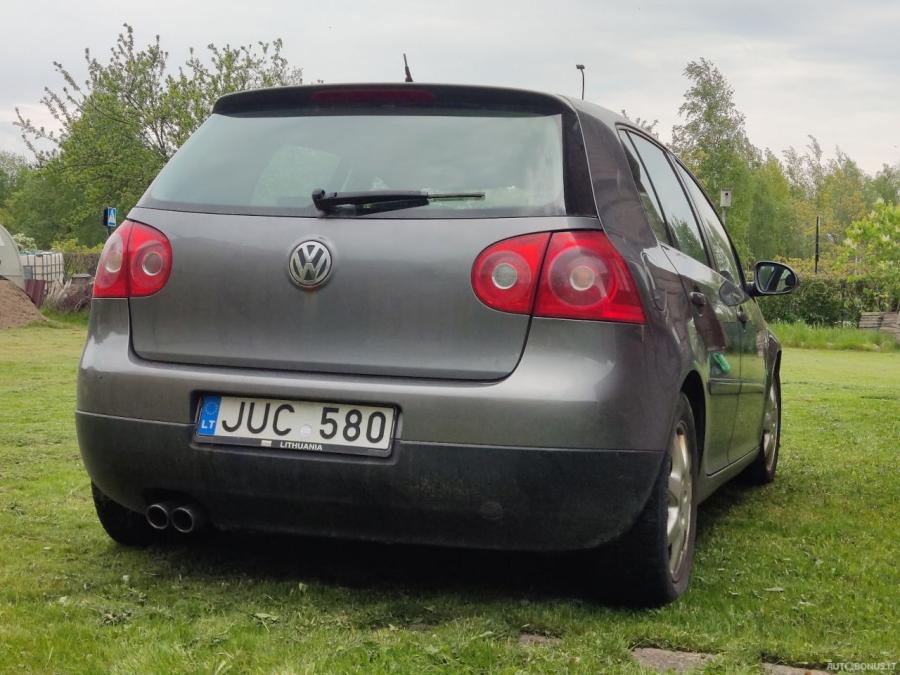 Volkswagen Golf 2006 in Vilnius, with an engine capacity of 1.40 L and mileage of 207 thousand km for 1700 €, photo 4 on AUTOMOTO.COM.LV