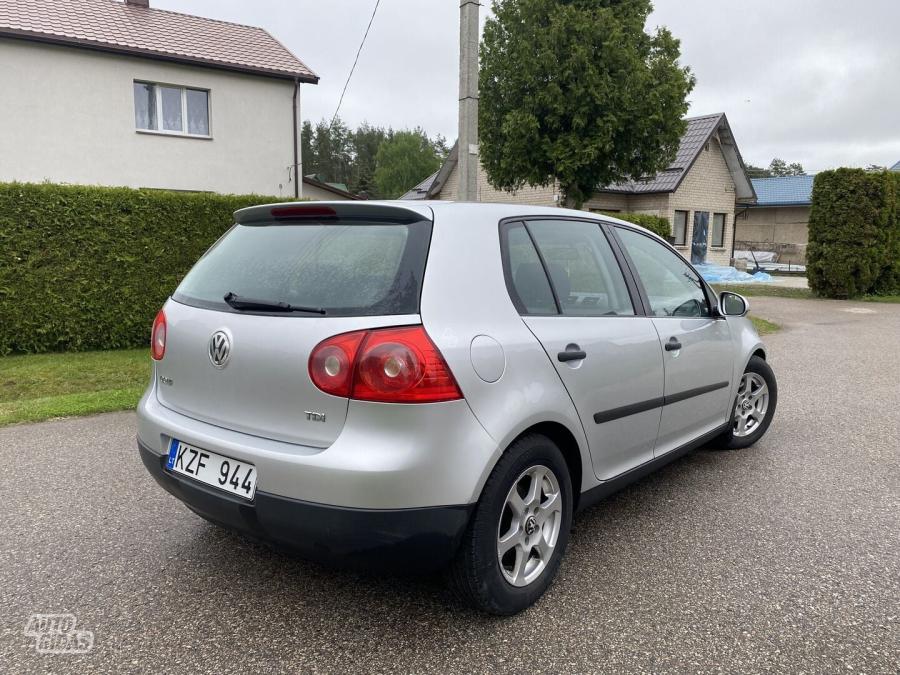 Volkswagen Golf 2006 in Ignalina, with an engine capacity of 1.90 L and mileage of 340 thousand km for 1850 €, photo 5 on AUTOMOTO.COM.LV