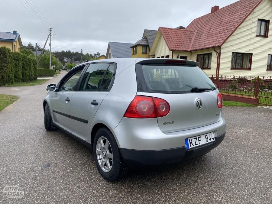 Volkswagen Golf 2006 in Ignalina, with an engine capacity of 1.90 L and mileage of 340 thousand km for 1850 €, photo 7 on AUTOMOTO.COM.LV