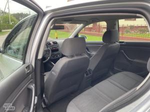 Volkswagen Golf 2006 in Ignalina, with an engine capacity of 1.90 L and mileage of 340 thousand km for 1850 €, photo 9 on AUTOMOTO.COM.LV