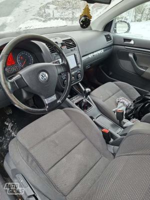 Volkswagen Golf 2006 in Kaisiadorys, with an engine capacity of 2.00 L and mileage of 320 thousand km for 2300 €, photo 8 on AUTOMOTO.COM.LV