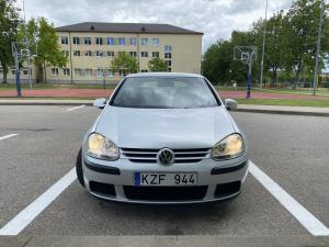 Volkswagen Golf 2006 in Ignalina, with an engine capacity of 1.90 L and mileage of 340 thousand km for 1750 €, photo 3 on AUTOMOTO.COM.LV