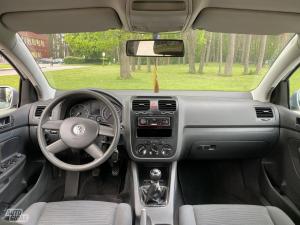 Volkswagen Golf 2006 in Ignalina, with an engine capacity of 1.90 L and mileage of 340 thousand km for 1750 €, photo 9 on AUTOMOTO.COM.LV