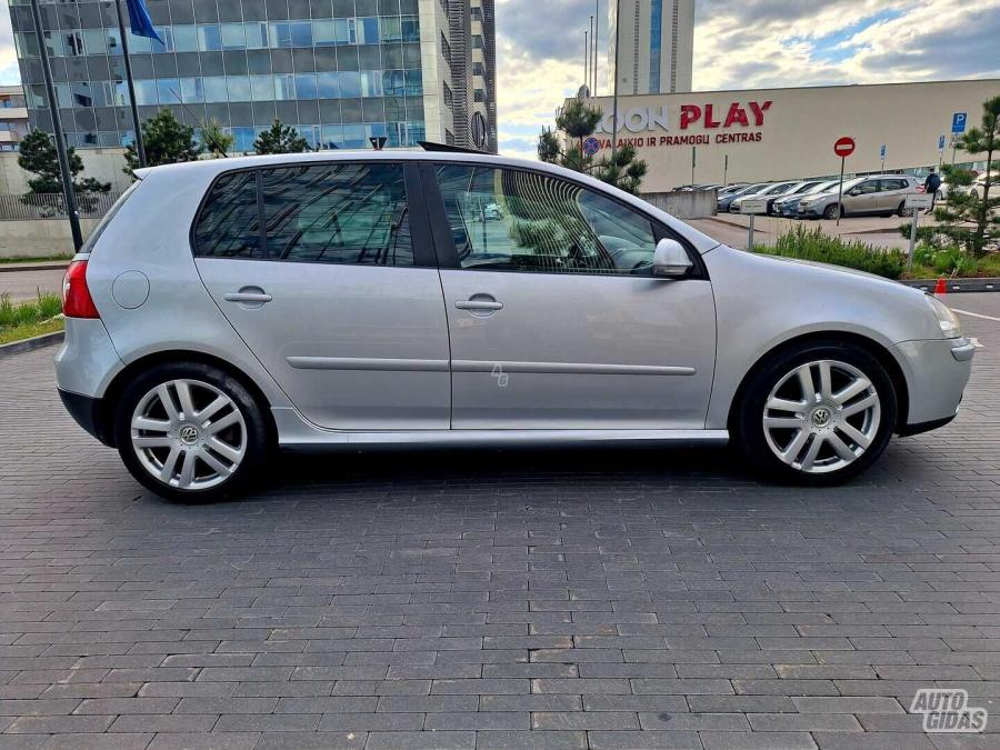 Volkswagen Golf 2006 Viļņa, ar dzinēja tilpumu 2.00 L un nobraukumu 310 tūkst. km par 1900 €, foto 7 vietnē AUTOMOTO.COM.LV