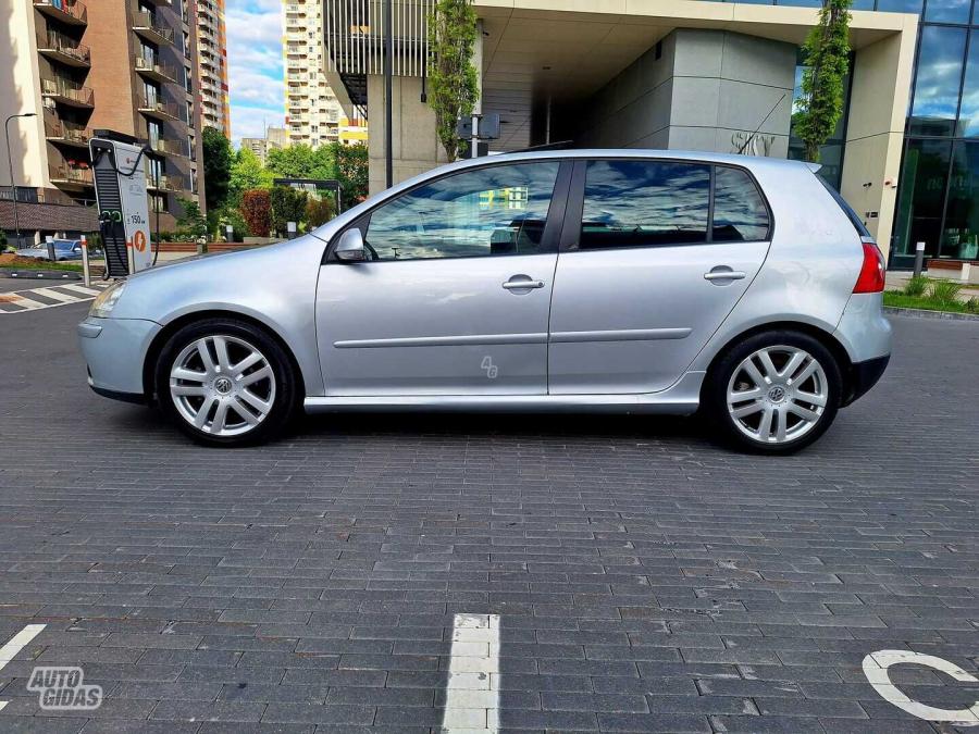 Volkswagen Golf 2006 Viļņa, ar dzinēja tilpumu 2.00 L un nobraukumu 310 tūkst. km par 1900 €, foto 8 vietnē AUTOMOTO.COM.LV