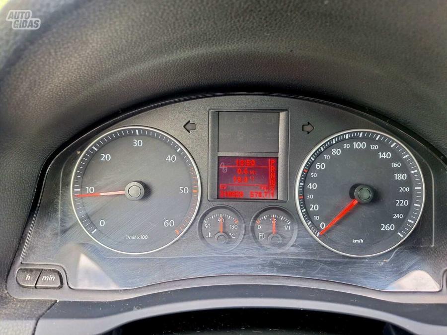 Volkswagen Golf 2006 Viļņa, ar dzinēja tilpumu 2.00 L un nobraukumu 310 tūkst. km par 1900 €, foto 14 vietnē AUTOMOTO.COM.LV