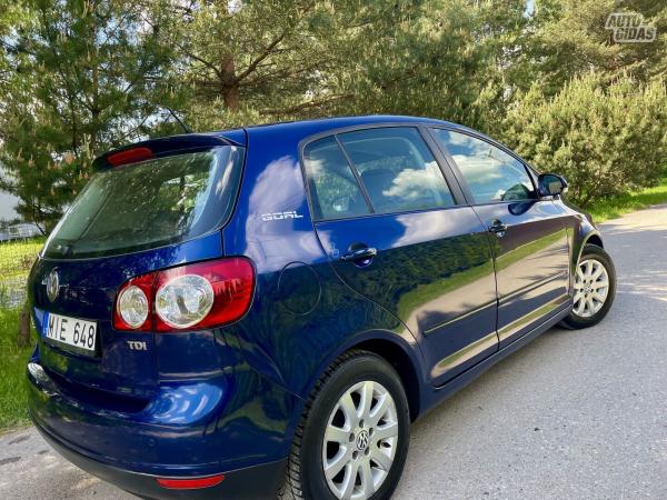Volkswagen Golf 2006 Kauņa, ar dzinēja tilpumu 1.90 L un nobraukumu 301 tūkst. km par 1750 €, foto 4 vietnē AUTOMOTO.COM.LV