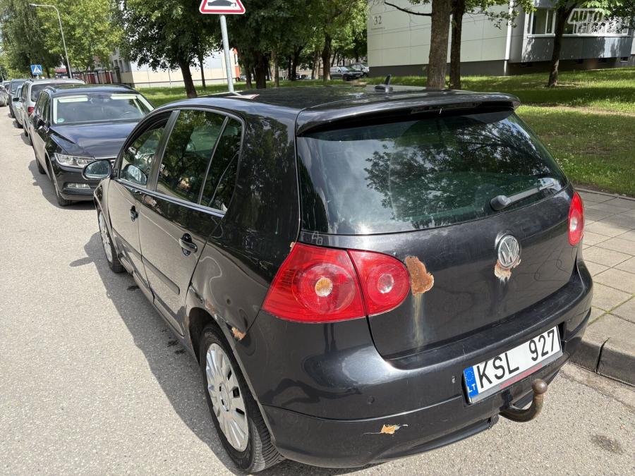 Volkswagen Golf 2006 in Jonava, with an engine capacity of 2.00 L and mileage of 380 thousand km for 930 €, photo 5 on AUTOMOTO.COM.LV