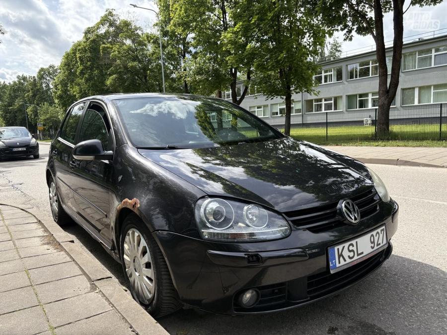 Volkswagen Golf 2006 in Jonava, with an engine capacity of 2.00 L and mileage of 380 thousand km for 930 €, photo 6 on AUTOMOTO.COM.LV