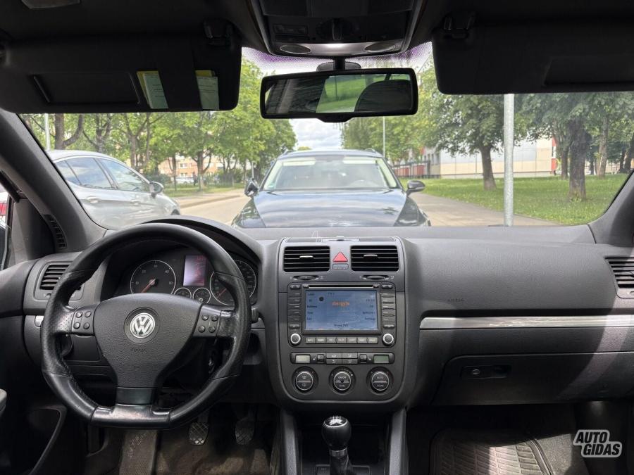 Volkswagen Golf 2006 in Jonava, with an engine capacity of 2.00 L and mileage of 380 thousand km for 930 €, photo 10 on AUTOMOTO.COM.LV