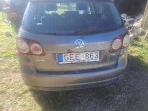 Volkswagen Golf 2006 Akmenė, ar dzinēja tilpumu 1.90 L un nobraukumu 300 tūkst. km par 600 €, foto  vietnē AUTOMOTO.COM.LV
