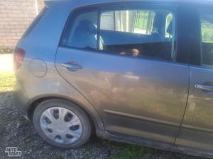 Volkswagen Golf 2006 Akmenė, ar dzinēja tilpumu 1.90 L un nobraukumu 300 tūkst. km par 600 €, foto 3 vietnē AUTOMOTO.COM.LV