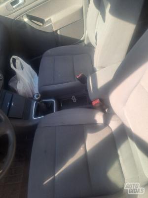 Volkswagen Golf 2006 Akmenė, ar dzinēja tilpumu 1.90 L un nobraukumu 300 tūkst. km par 600 €, foto 8 vietnē AUTOMOTO.COM.LV