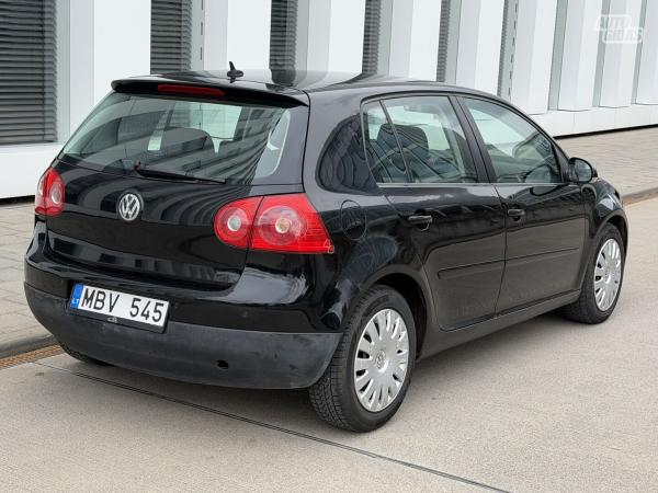 Volkswagen Golf 2006 in Vilnius, with an engine capacity of 1.90 L and mileage of 340 thousand km for 1700 €, photo 6 on AUTOMOTO.COM.LV
