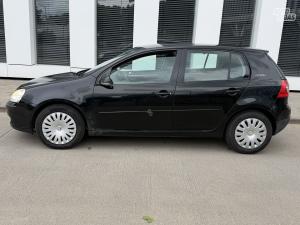 Volkswagen Golf 2006 Viļņa, ar dzinēja tilpumu 1.90 L un nobraukumu 340 tūkst. km par 1700 €, foto 10 vietnē AUTOMOTO.COM.LV