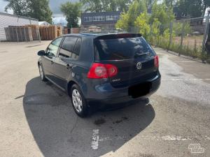 Volkswagen Golf 2006 in Siauliai, with an engine capacity of 1.90 L and mileage of 312 thousand km for 650 €, photo 7 on AUTOMOTO.COM.LV